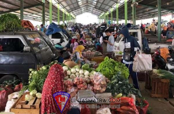 Pasar Sayur Karangploso Pasar Grosir dan Sentral Kabupaten Malang ...